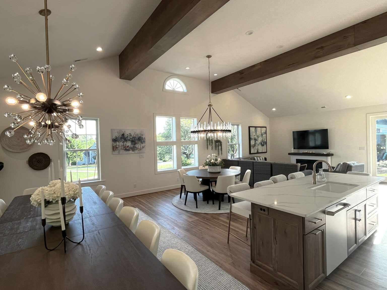 Barndominium/Pool House Remodel - Stonehenge Construction LLC